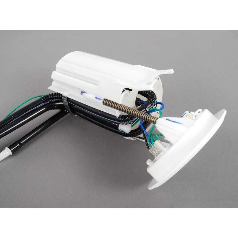 Pompe à carburant pour BMW Série 5 E60 E61 (essence uniquement)