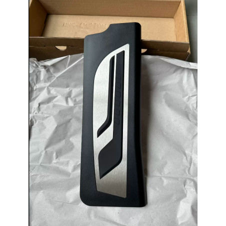 Repose-pied BMW Performance en aluminium BMW série 2 Coupé G42